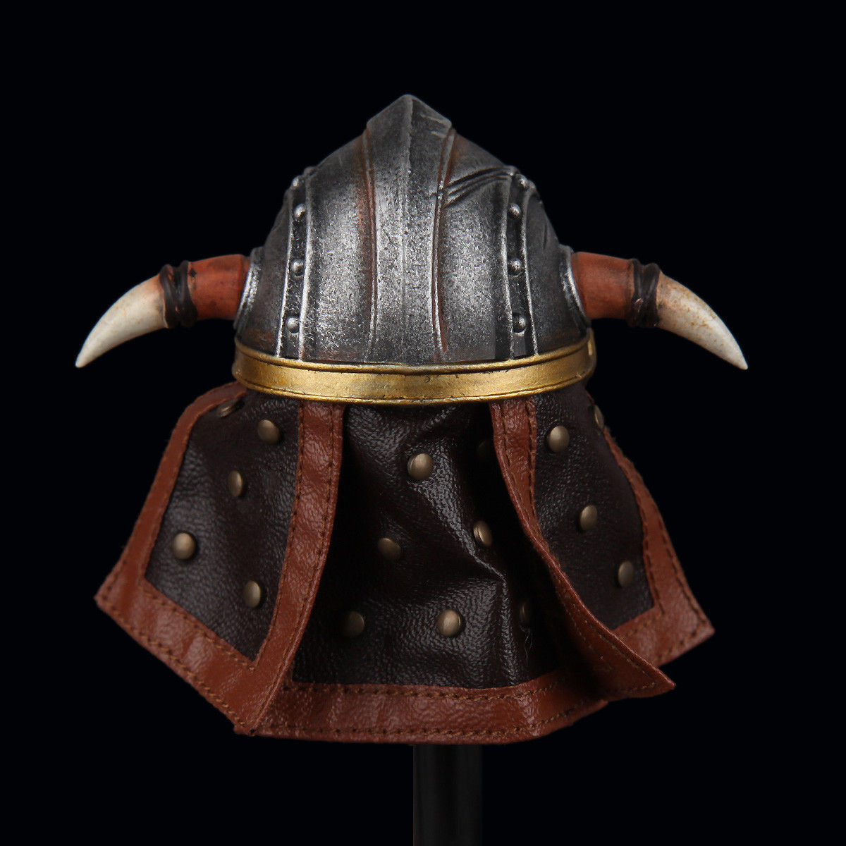 Dragon-Models.de | Metal Viking Larp Helm in Metal 1:6 | Online kaufen