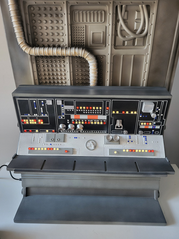 Dragon-Models.de | 1/6th scale NAVI COMPUTER (FALCON MAIN CARGO HOLD ...